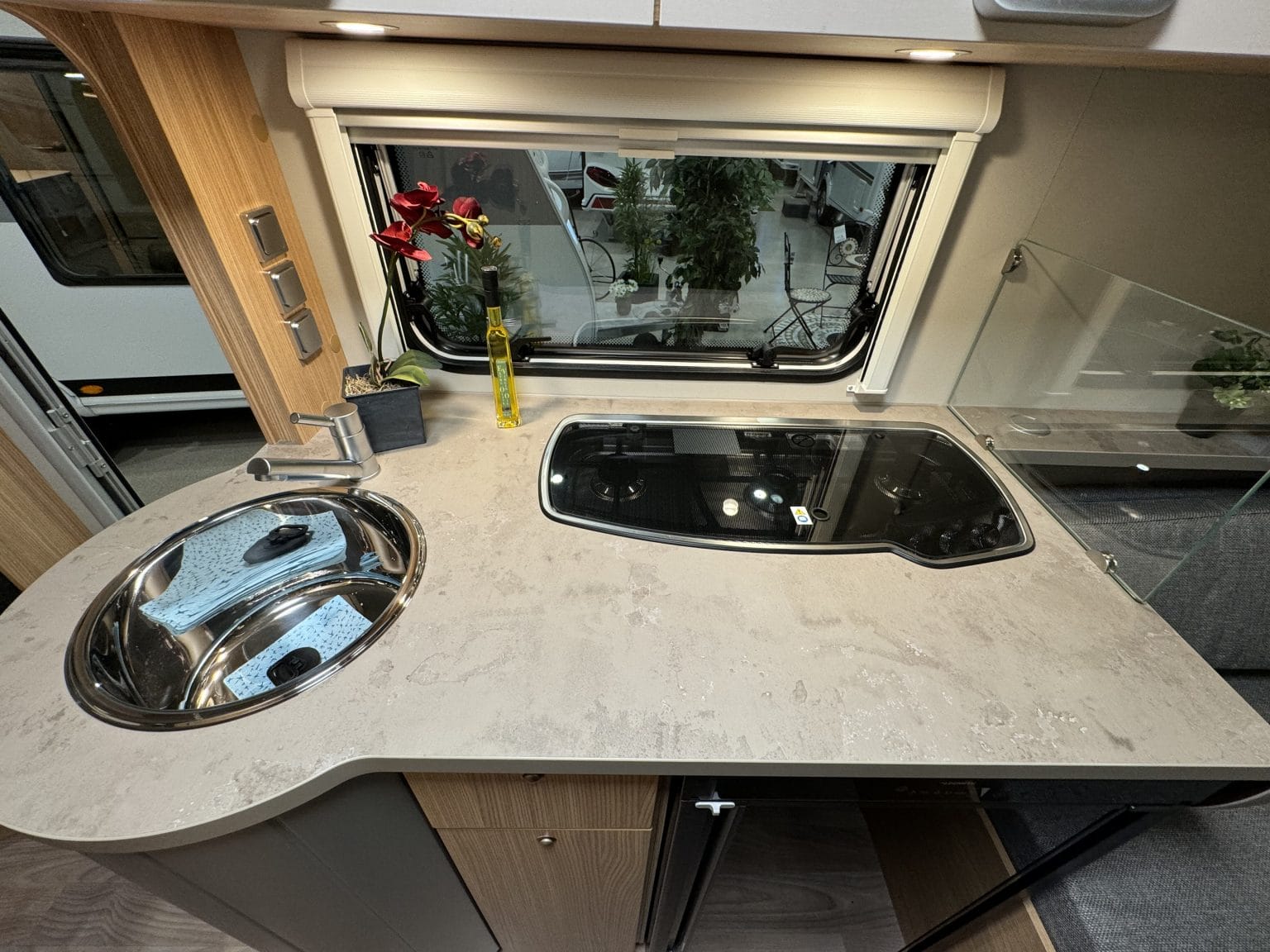 TAB 400 TD METROPOLIS m/Truma miðstöð árgerð 2025 er væntanlegur ...