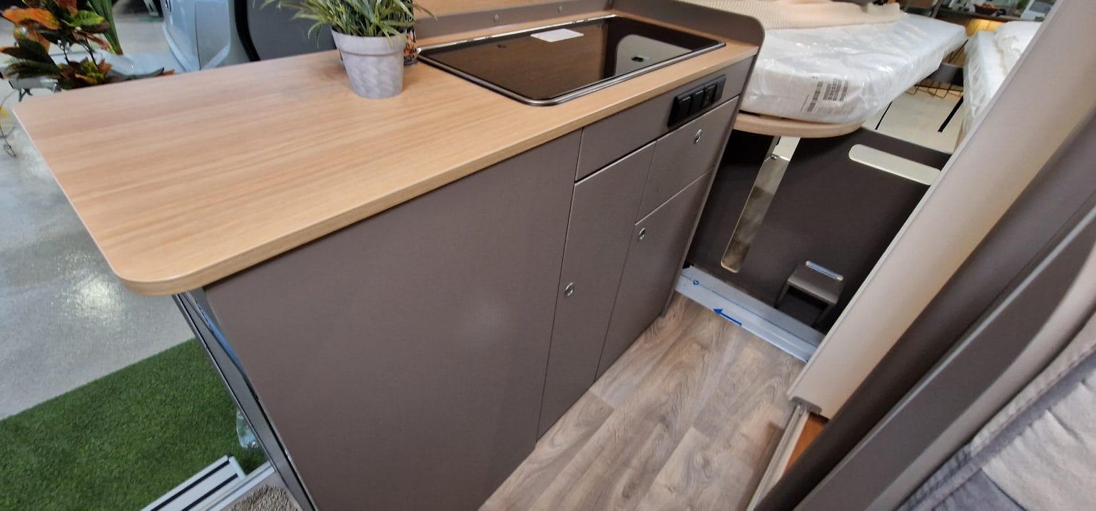 LMC Innovan 640 Fiat Ducato Húsbíll 2025 er uppseldur – Útilegumaðurinn ehf